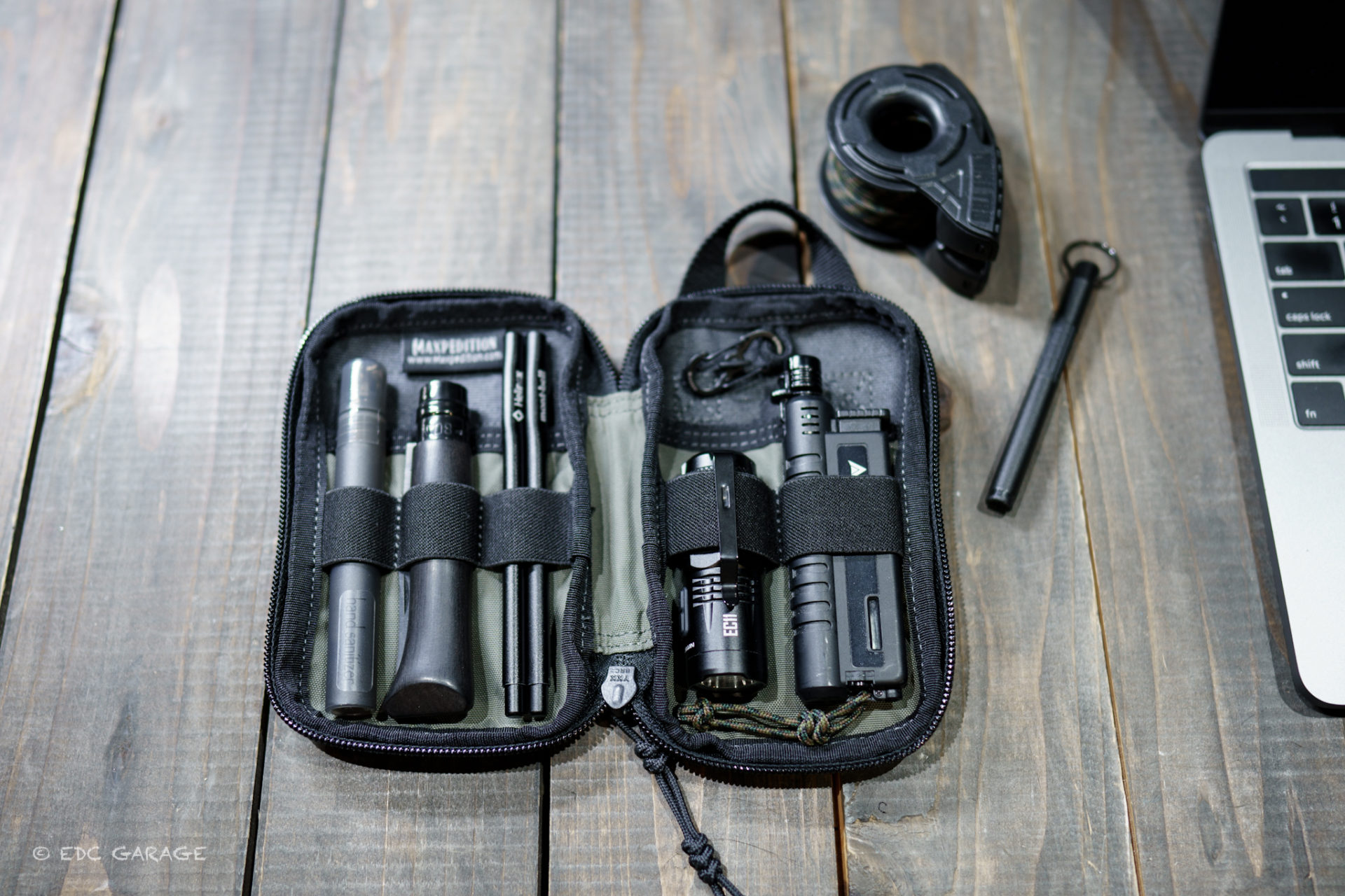 【レビュー】高機能が楽しすぎる コンパクトEDCフラッシュライト Nitecore EC11 – EDC GARAGE